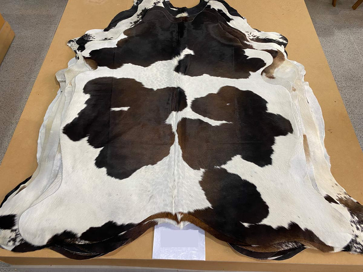 Premium Cowhide Rugs | High Quality Cowhide Rugs New Zealand — Gorgeous ...