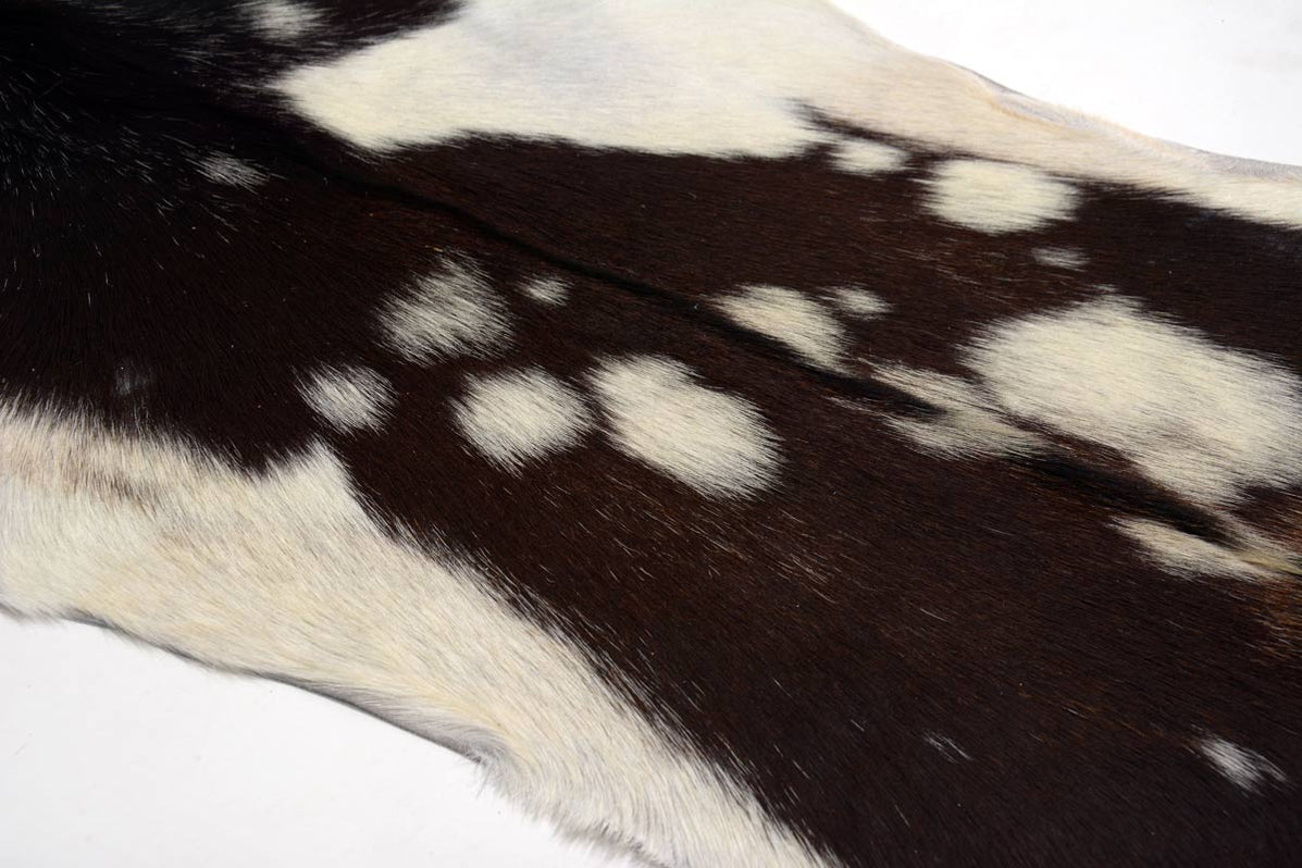 023 Goat Skin Rugs | Black & White Goat Rug | Goat Skin Australia ...